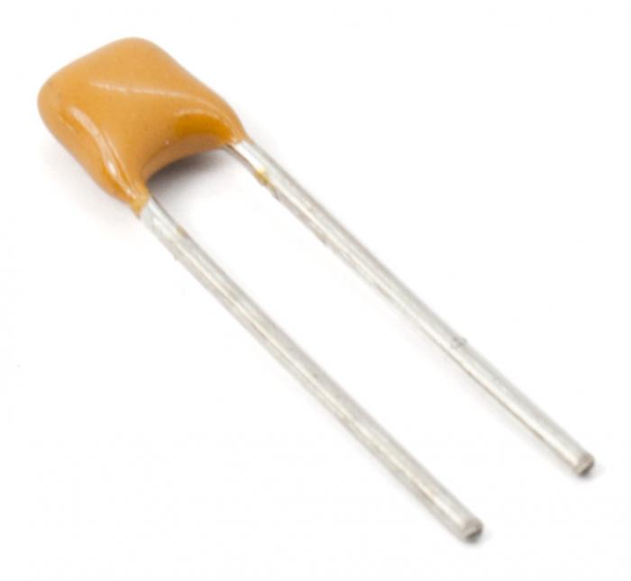 Buy Keramisk MLCC 4.7pF 50V NP0 2.54mm at the right price @ electrokit