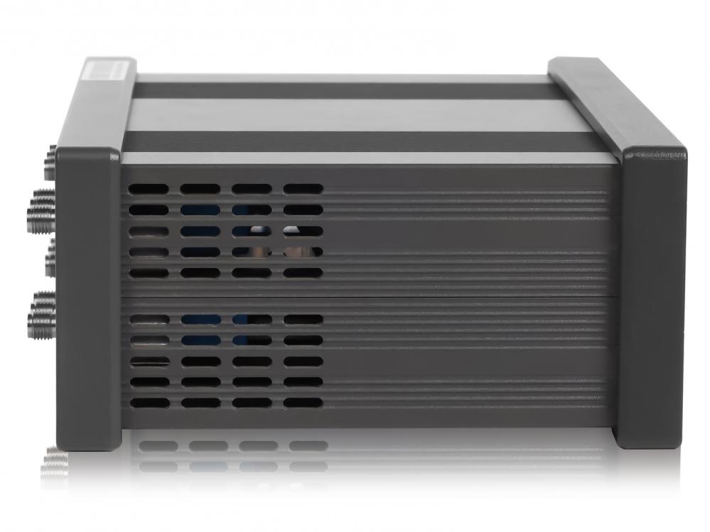 Buy Mechanical matrix switch RF 1xSPDT SMA female DC-18GHz SSU5181A at ...