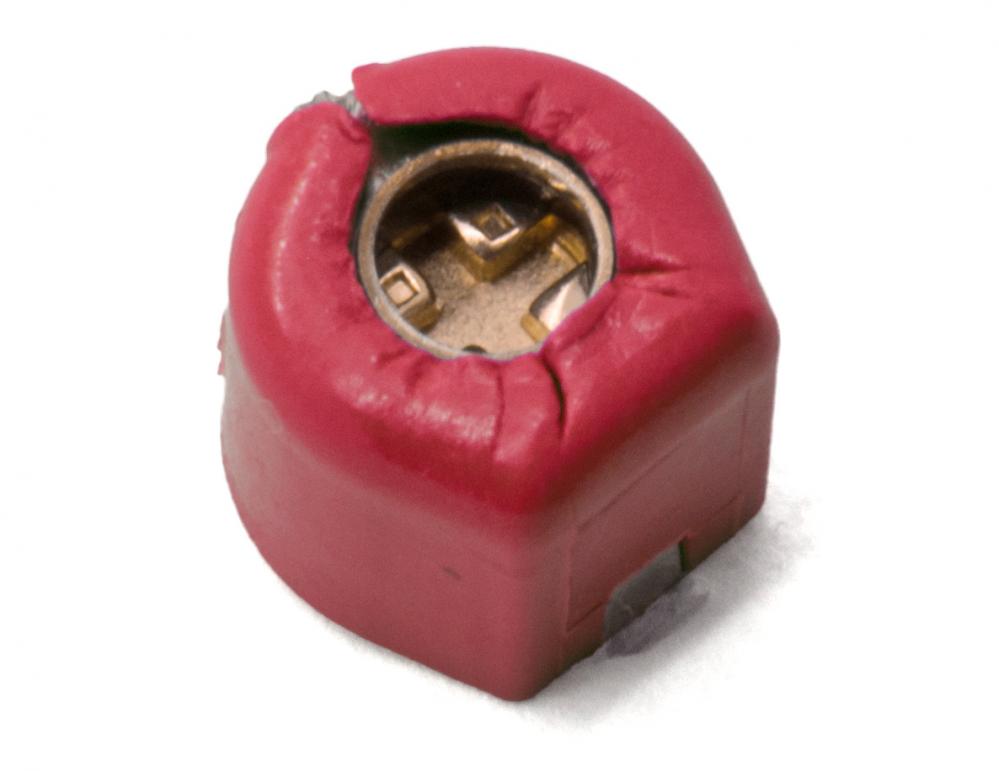 Buy Trimmer capacitor 6.5-20pF 100V at the right price @ electrokit