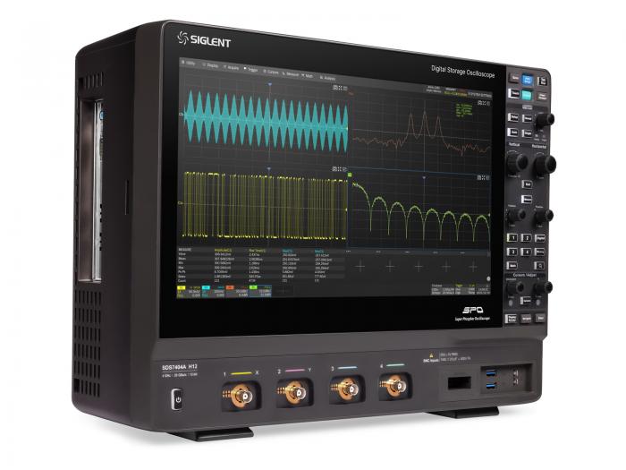 Buy Oscilloskop 3GHz 4-kan 12-bit Siglent SDS7304A at the right price ...