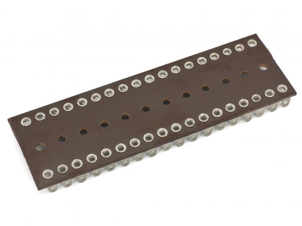 Buy Terminal strip double 2x18-p 6.35mm at the right price @ electrokit