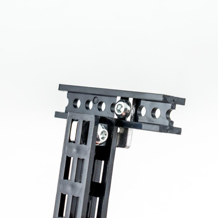 Buy Totem L-Twisted Bracket (20-Pack) at the right price @ electrokit