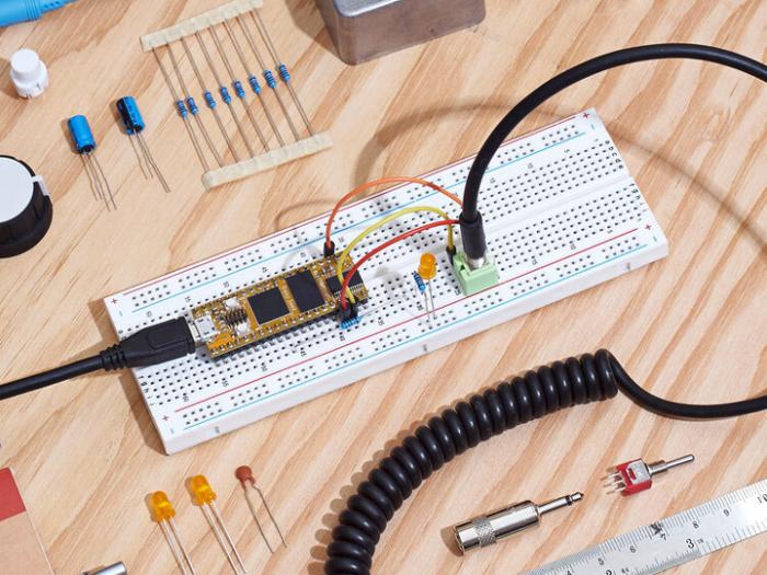 Köp Daisy Seed 65MB (lösa stiftlister) till rätt pris @ electrokit