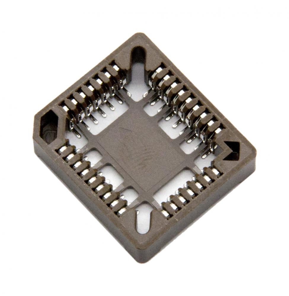 Buy PLCC-socket surface mounted 32-p at the right price @ electrokit