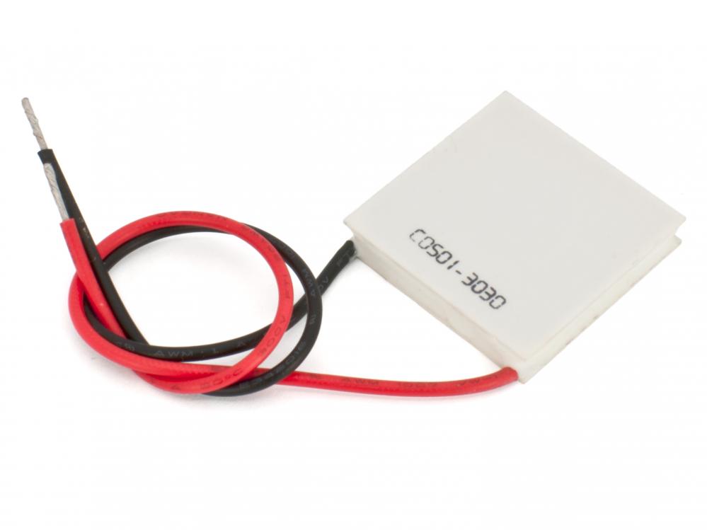 Buy Peltier TEC 30x30mm 5V 1.5A at the right price @ electrokit