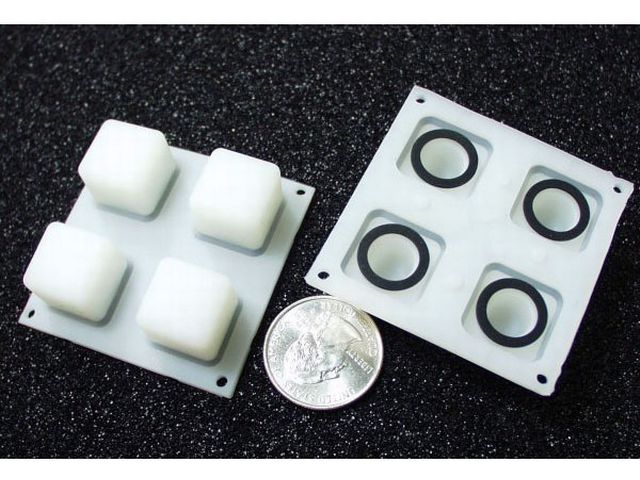 Buy Keypad 2x2 silicone pad at the right price @ electrokit