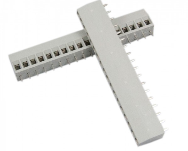 Köp Skruvplint 5mm 18-pol till rätt pris @ electrokit